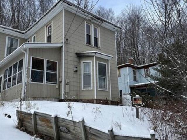 Maple St, Berlin, Home For Sale
