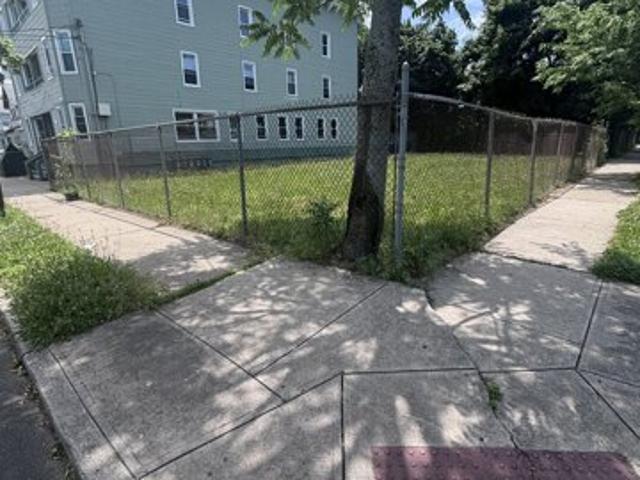 Maple St, Bridgeport, Plot For Sale