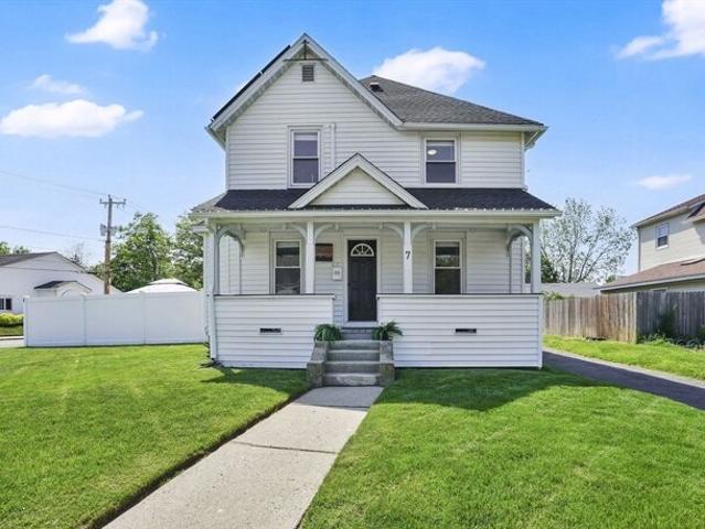 Maple St, Ludlow, Home For Sale