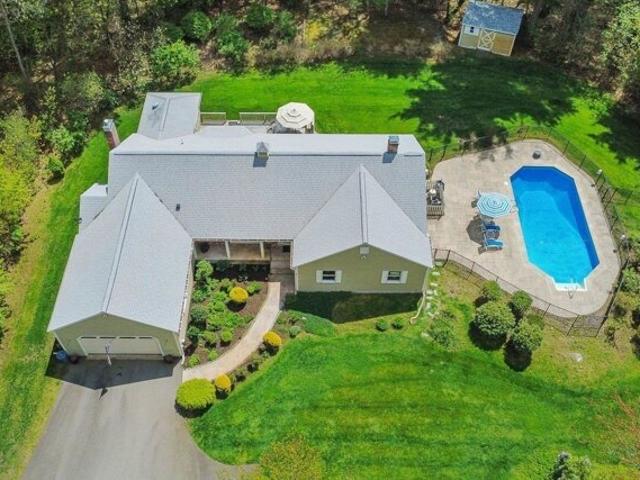 Maple St, Mansfield, Home For Sale