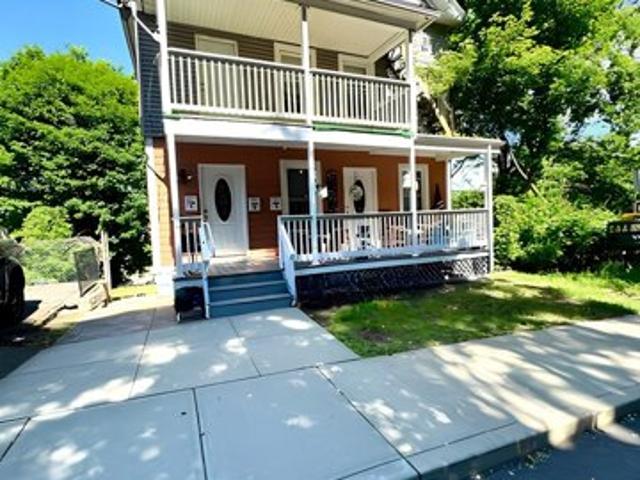 Maple St, Meriden, Home For Sale