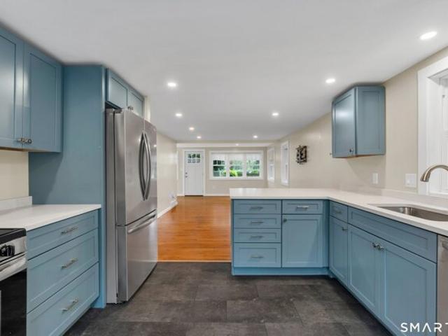 Maple St, Stonington, Home For Sale