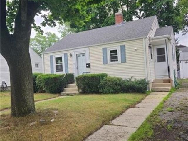 Maplecrest Dr, Pawtucket, Home For Sale