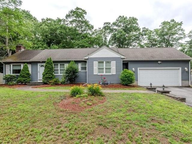 Maplecrest Dr, Smithfield, Home For Sale