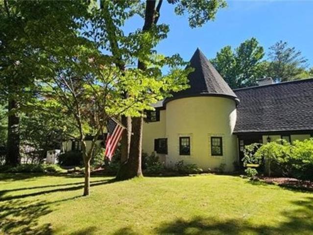 Maplecrest Dr, Smithfield, Home For Sale