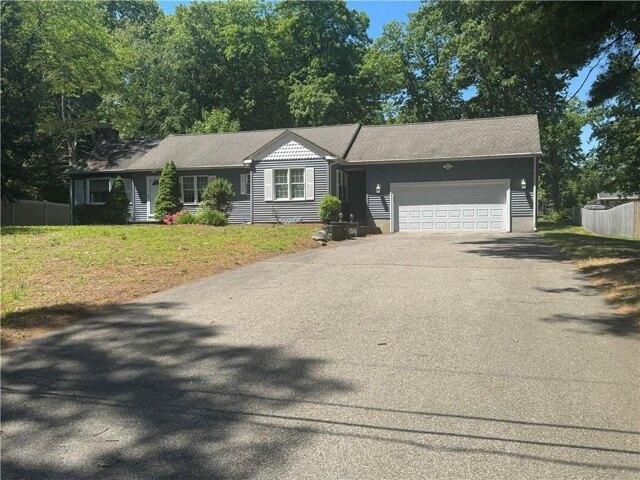Maplecrest Dr, Smithfield, Home For Sale
