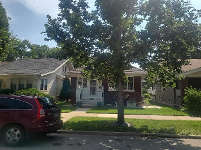 Mapleton Ave