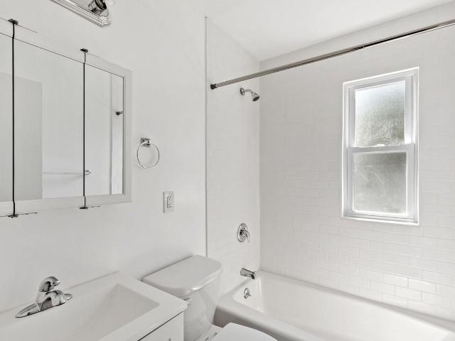 Mapleview Apartments 2 Bedroom Apartment for Rent at 50 W Maple Ave, Merchantville, NJ 08109