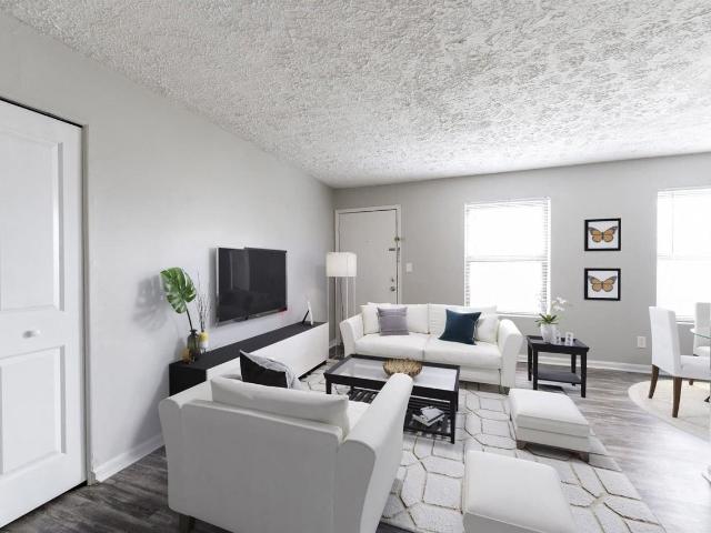 Maplewood 3 Bedroom Apartment for Rent at 4860 Fegenbush Ln, Louisville, KY 40228