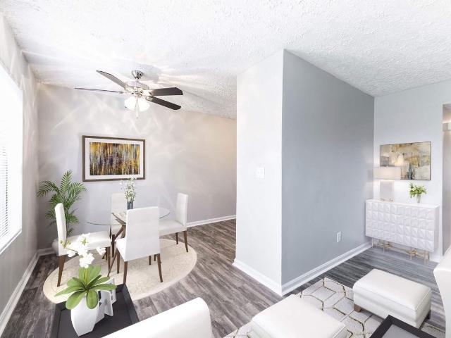 Maplewood 1 Bedroom Apartment for Rent at 4860 Fegenbush Ln, Louisville, KY 40228