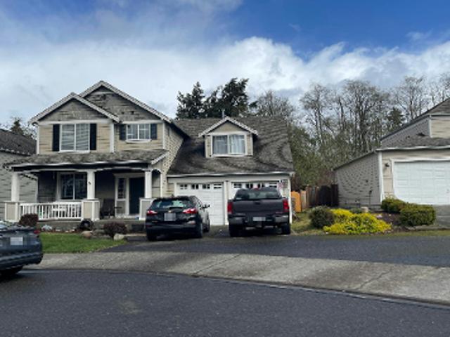 Maplewood Cir NE