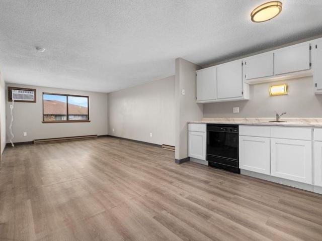 Maplewood Apartments 1 Bedroom Apartment for Rent at 6371 6371 Robinson Rd  6578 6592 Dysinger Road, Lockport, NY 14094