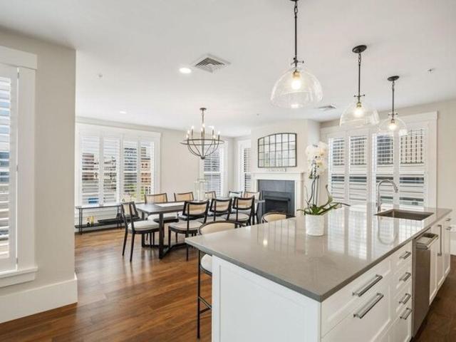 Maplewood Ave Apt,portsmouth, Condo For Sale