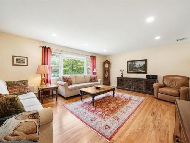 Maplewood Blvd, Suffern, Home For Sale