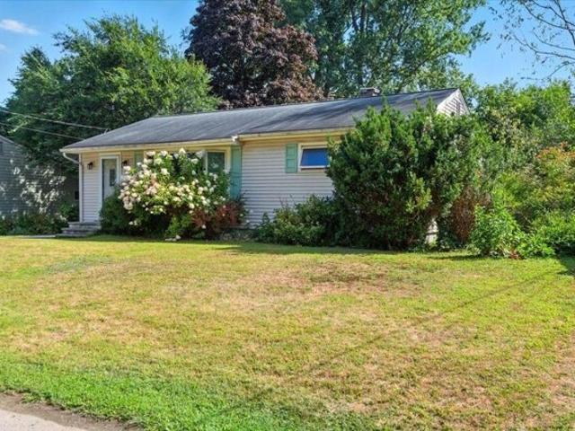 Maplewood Dr, South Burlington, Home For Sale