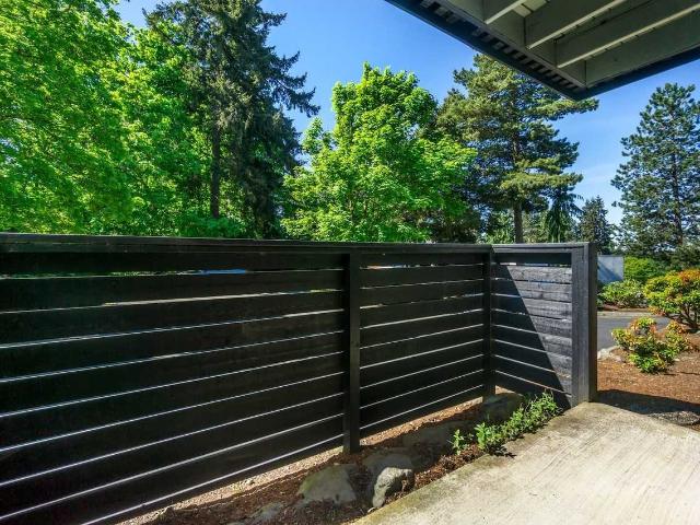 Maplewood Park 2 Bedroom Apartment for Rent at 3815 Ne 4th St, Renton, WA 98056