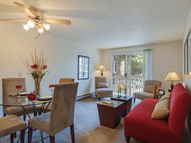 Maplewood Park 2 Bedroom Apartment for Rent at 3815 Ne 4th St, Renton, WA 98056