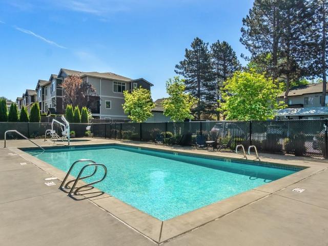 Maplewood Park Studio Apartment for Rent at 3815 Ne 4th St, Renton, WA 98056