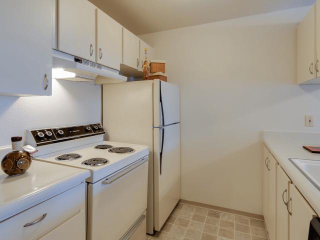 Maplewood Park Studio Apartment for Rent at 3815 Ne 4th St, Renton, WA 98056