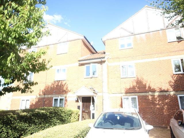 Maplin Park, Slough SL3, 1 bed flat to rent, £1,295 pcm | PrimeLocation