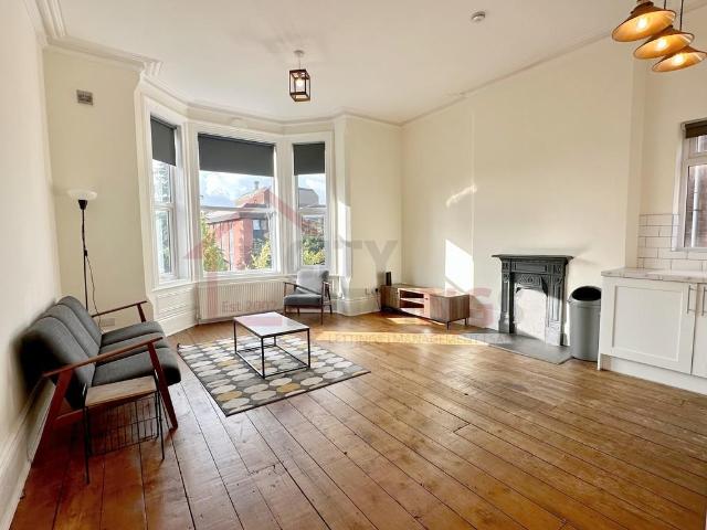 Mapperley Nottingham NG3 2 bed apartment to rent £1,215 pcm £280 pw