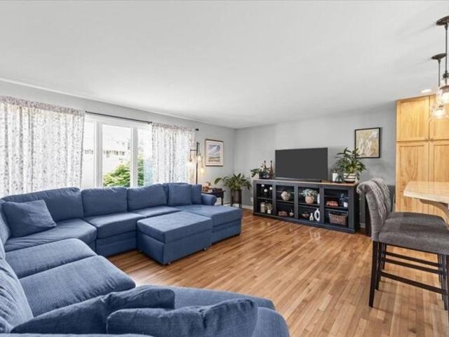Maquam Shore Rd, Saint Albans Town, Home For Sale