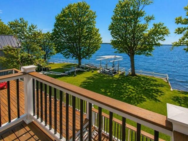 Maquam Shore Rd, Saint Albans Town, Home For Sale