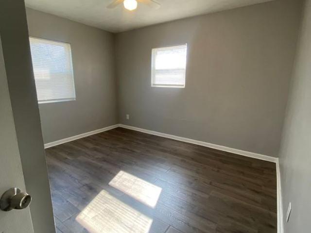 MAR3003# PR BK HOLD POI 2 Bedroom Apartment for Rent at 3003 Marshall Ave, Newport News, VA 23607 Jefferson