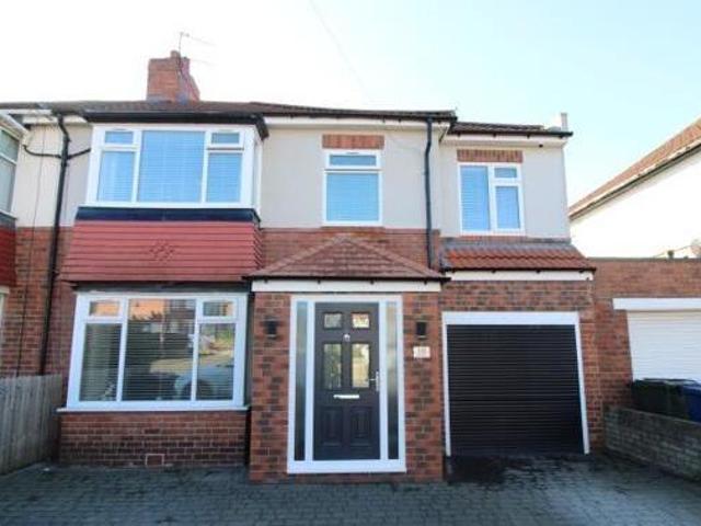 Martello Gardens, Cochrane Park, 4 Bedroom Semi detached