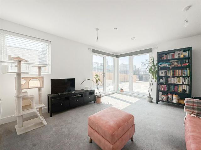 Martin Court, Hastings, TN34 1EY