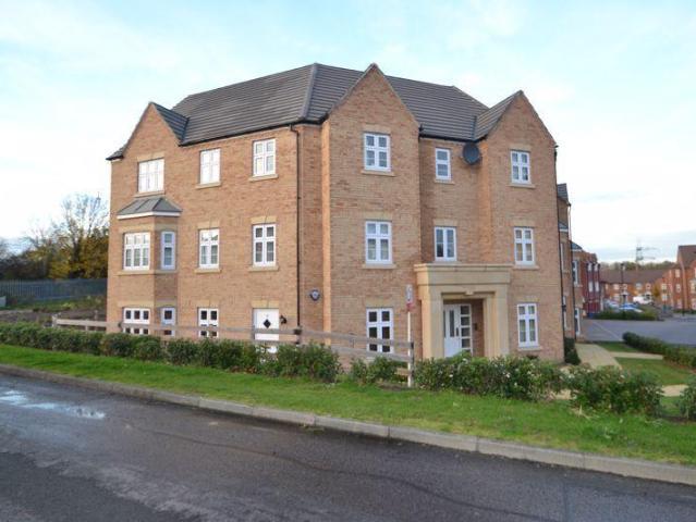 Martin Court, Sittingbourne ME10 2 bed apartment to rent £1.