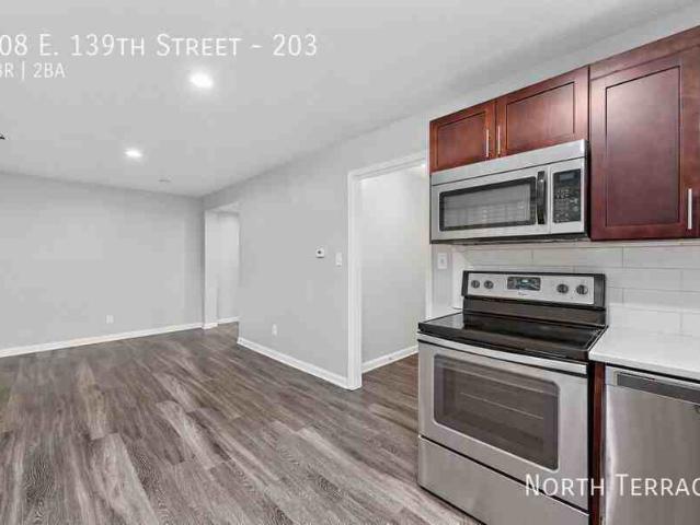 Martin City Flats 2 Bedroom Apartment for Rent at 716 E 139th St, Kansas City, MO 64146 Blue Ridge Farms