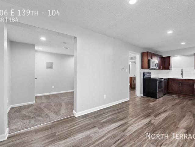 Martin City Flats 2 Bedroom Apartment for Rent at 716 E 139th St, Kansas City, MO 64146 Blue Ridge Farms