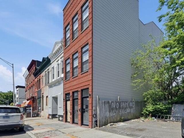Martin Luther King Jr Dr, Jersey City, Home For Sale