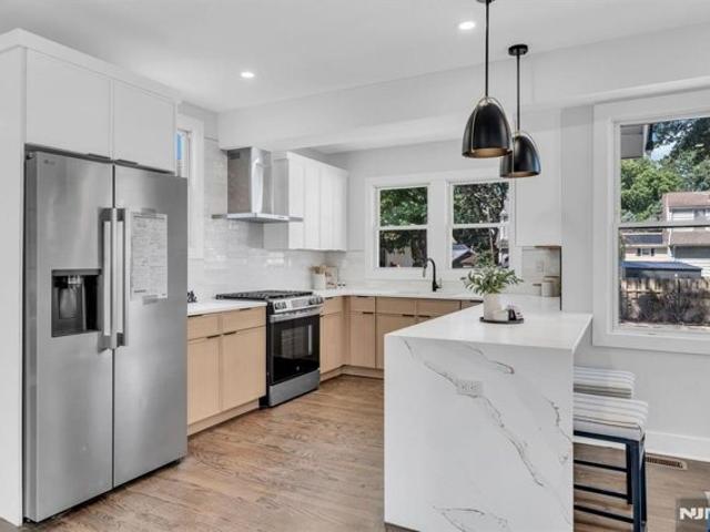 Martin St, Roselle, Home For Sale