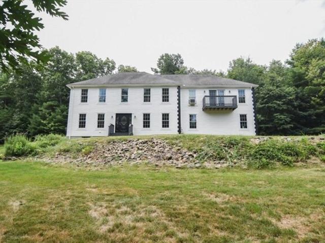 Martin Rd, Brookfield, Home For Sale