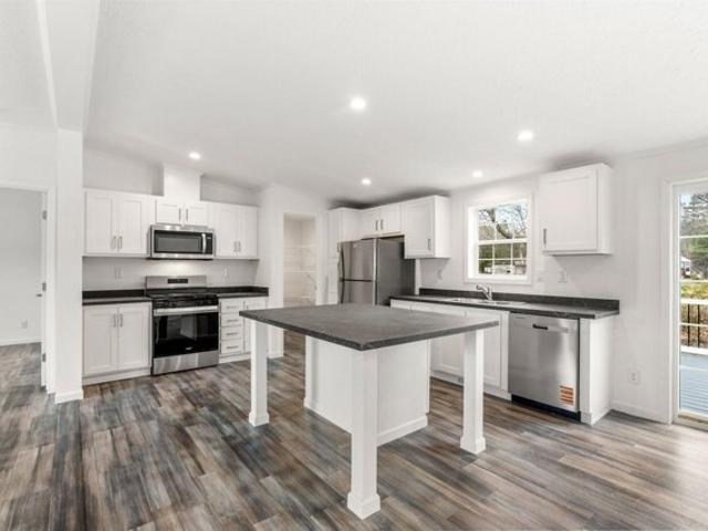 Martin Rd, Deering, Property For Sale
