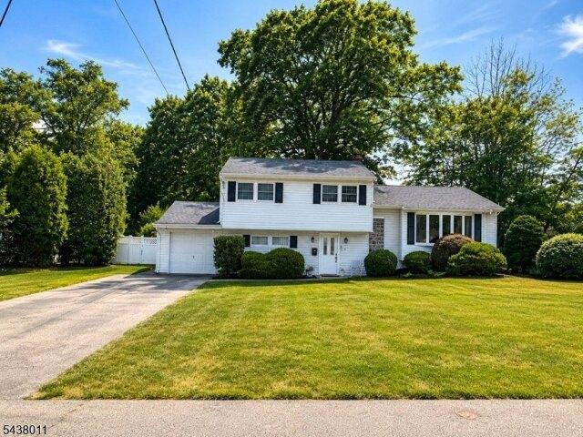 Martin Rd, Livingston, Home For Sale