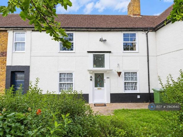 Martin Way, London, SW20 4 bed terraced house to rent £3,500 pcm £808 pw
