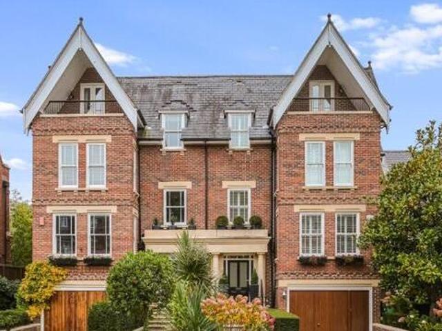 Martineau Drive, London, 6 Bedroom Semi detached