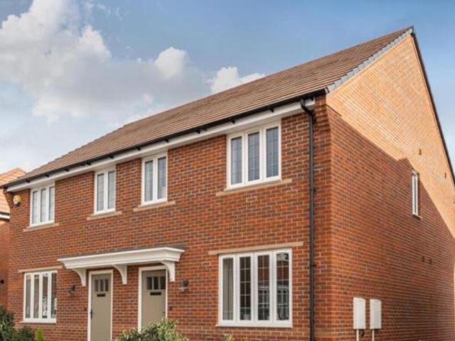 Martingale Grove, Arborfield Green, 3 Bedroom Semi detached