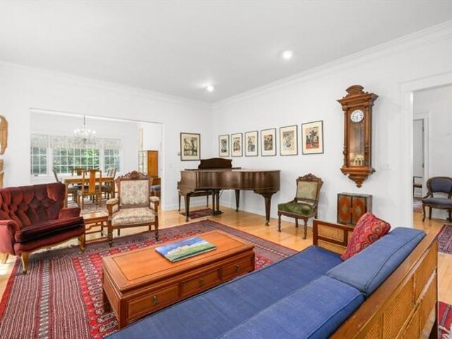 Martingale Ln, Brewster, Home For Sale