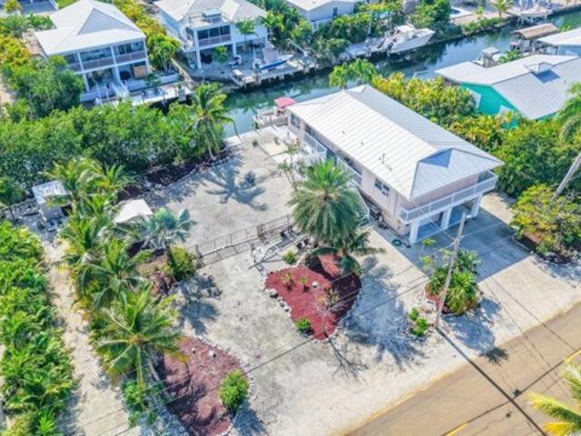 Martinique Ln, Ramrod Key, Home For Sale