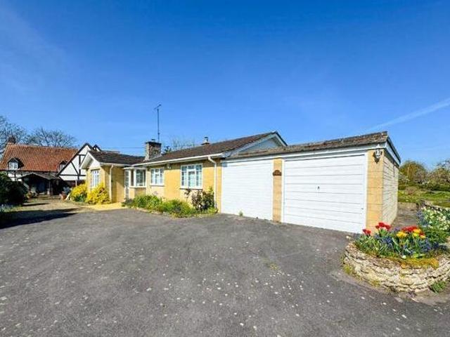Martins Lane, Keevil, 3 Bedroom Bungalow