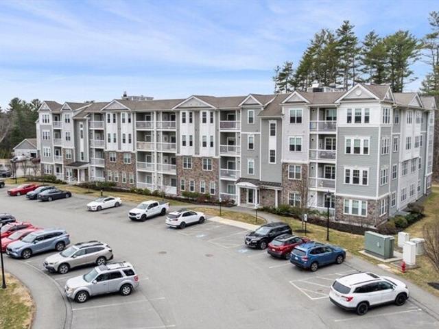 Martins Lndg Apt,north Reading, Condo For Sale
