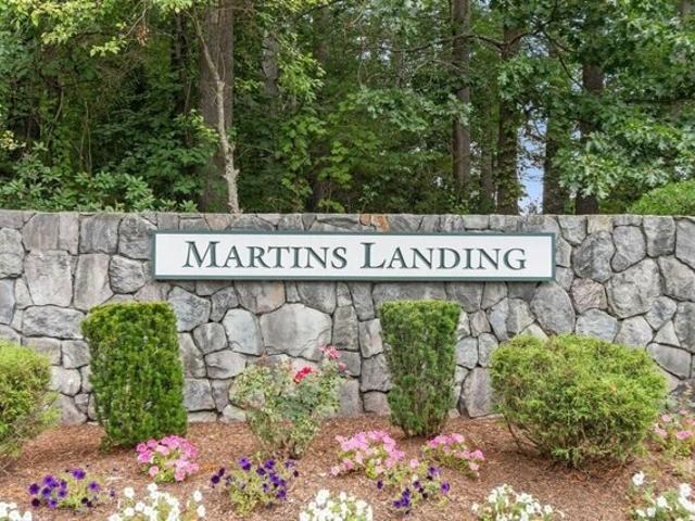 Martins Lndg Apt,north Reading, Condo For Sale