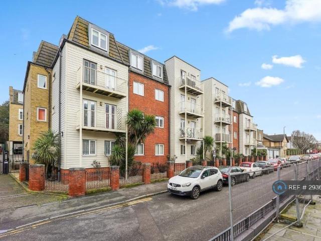Martony Court, Margate, CT9 2 bed flat to rent £1,025 pcm £237 pw
