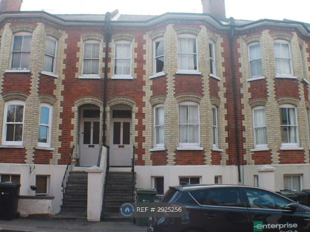 Martyr Road, Guildford GU1, 1 bed flat to rent, £1,350 pcm | PrimeLocation