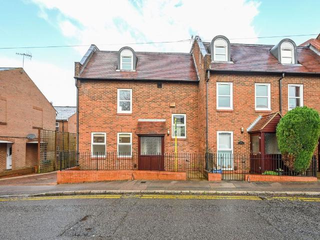 Martyr Road, Guildford GU1, 3 bed end terrace house to rent, £2,400 pcm | PrimeLocation