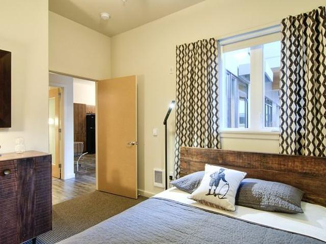 Marvel 29 2 Bedroom Apartment for Rent at 7227 North Philadelphia Avenue, Portland, OR 97203 Cathedral Park
